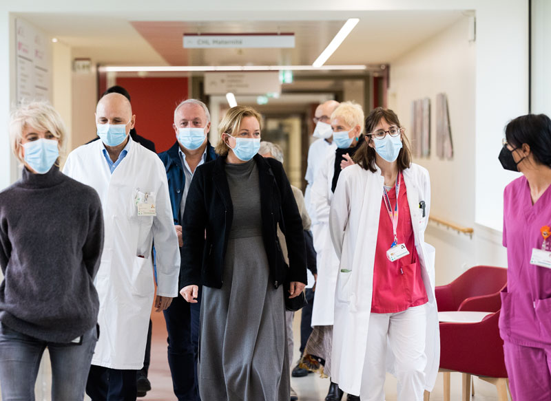 Visite de la ministre de la Santé Paulette Lenert à la KannerKlinik du ... Visite de la ministre de la Santé Paulette Lenert à la KannerKlinik du ...